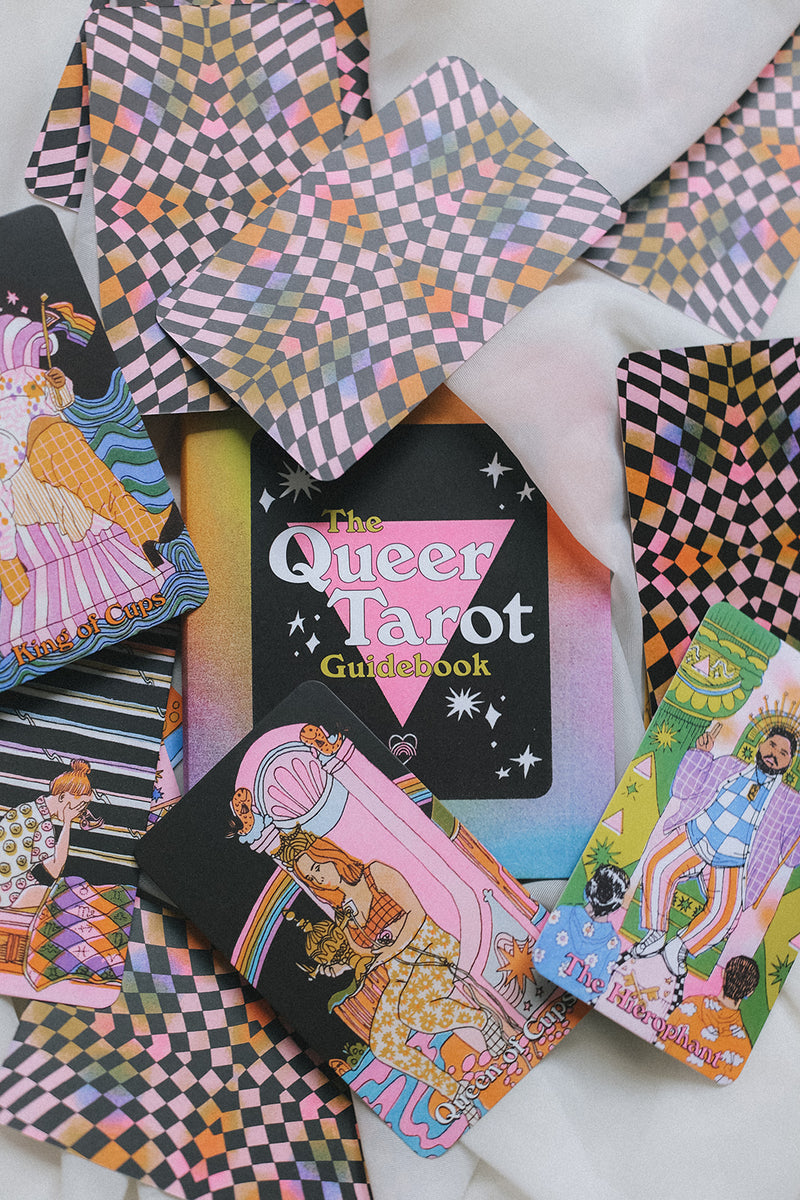 Queer Tarot Deck – Luna Collective